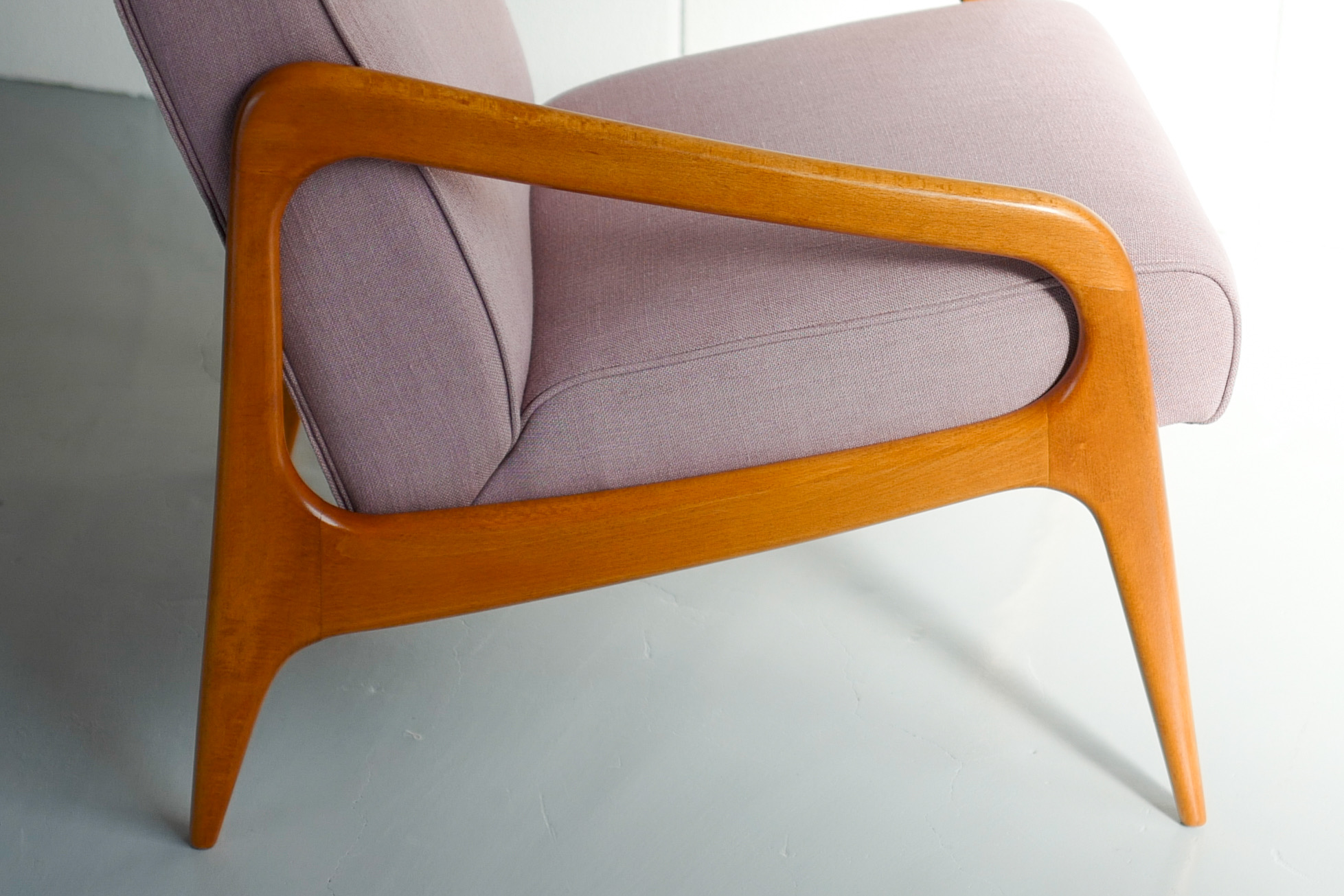 STELLA Mobilier / Easy chair “Dorian” - HARRYS ANTIQUE MARKET | ハリーズ ...