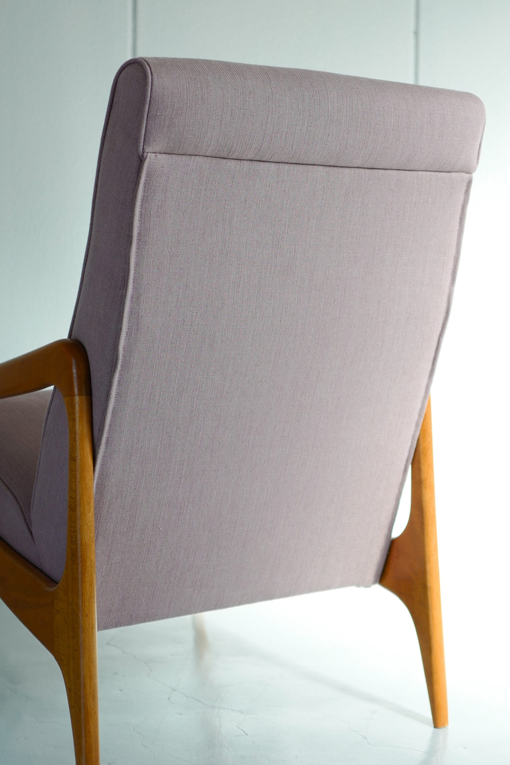 STELLA Mobilier / Easy chair “Dorian” - HARRYS ANTIQUE MARKET | ハリーズ ...