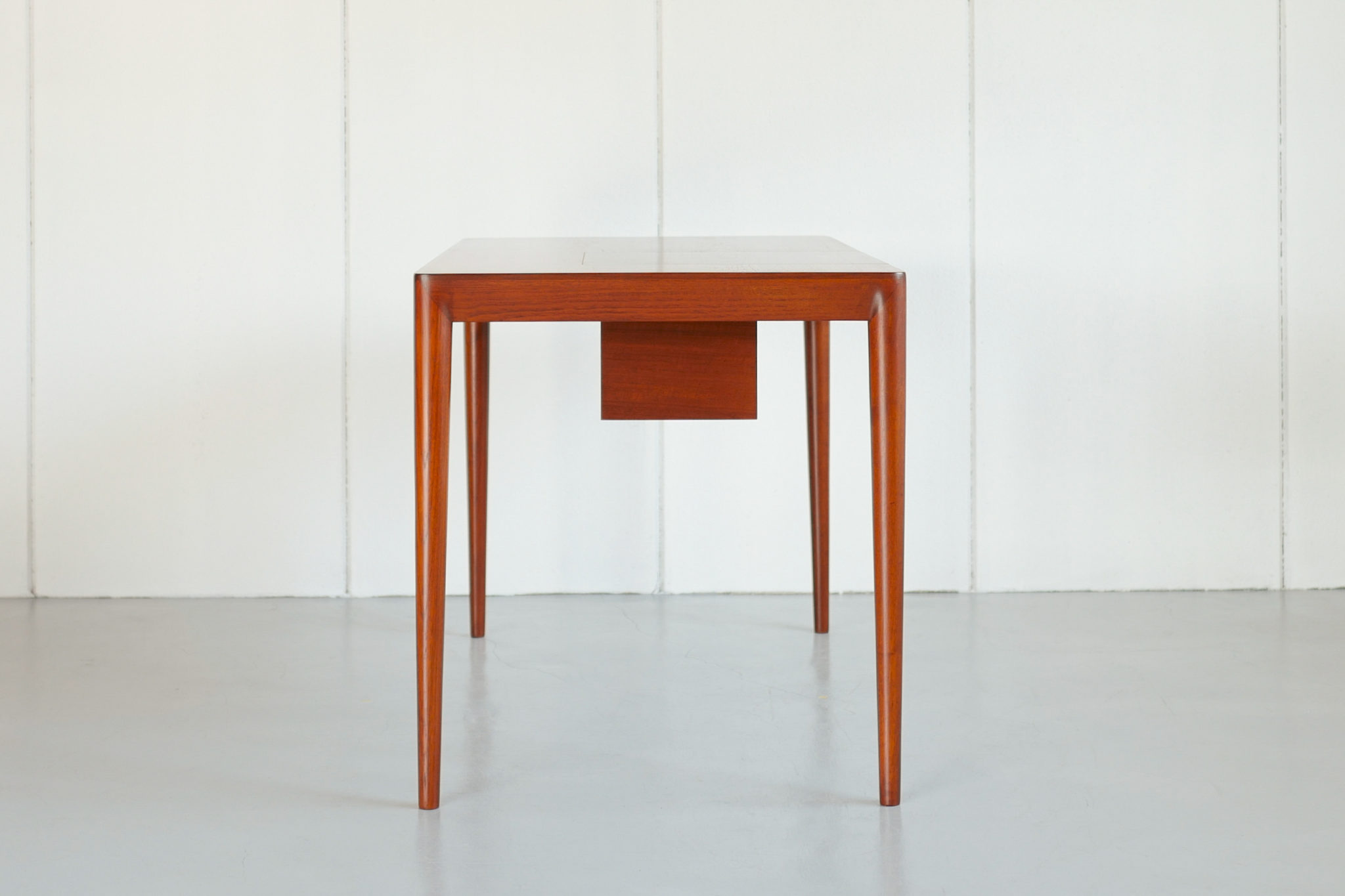 Severin Hansen Jr. / Dressing Table - HARRYS ANTIQUE MARKET | ハリーズ ...